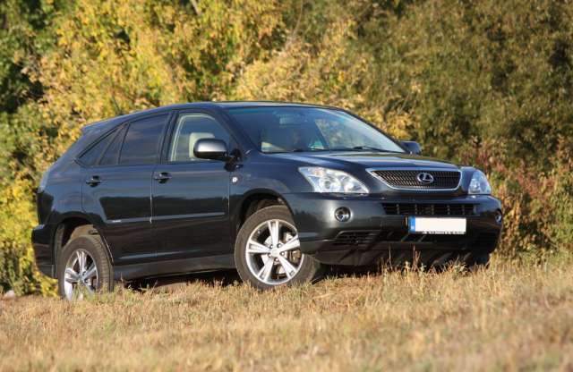 Hibrid használtan? Lexus RX 400h használtteszt - Autónavigátor.hu