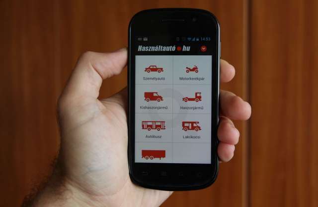 Vigyázat, függőséget okozhat! Mobilon a Használtautó.hu - Autónavigátor.hu