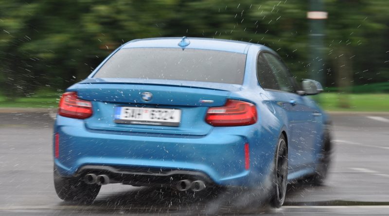 Megőrjít! – BMW M2 – Autónavigátor.hu