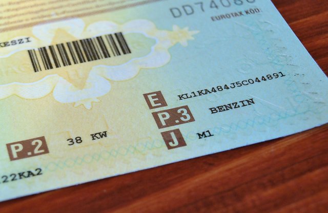 Hamarosan ingyen adhatják a forgalmi engedélyeket - Autónavigátor.hu