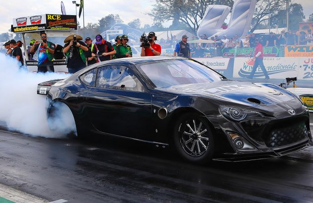 A világ leggyorsabb japán dragstere? - Autónavigátor.hu
